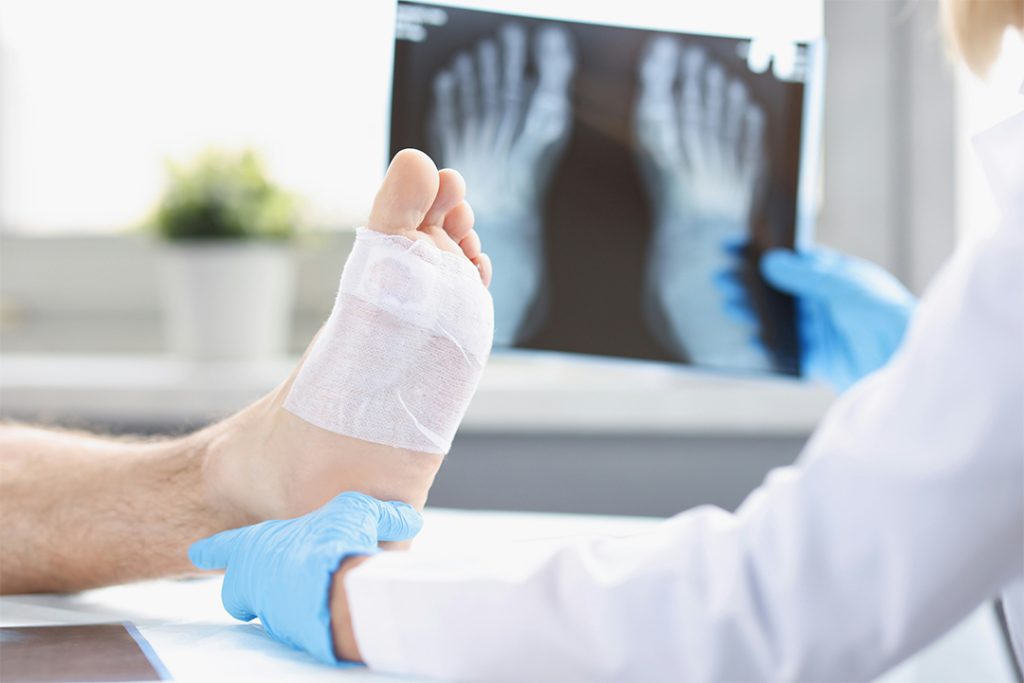 Mr Thomas Hester | Foot & Ankle Surgeon | OS Clinic