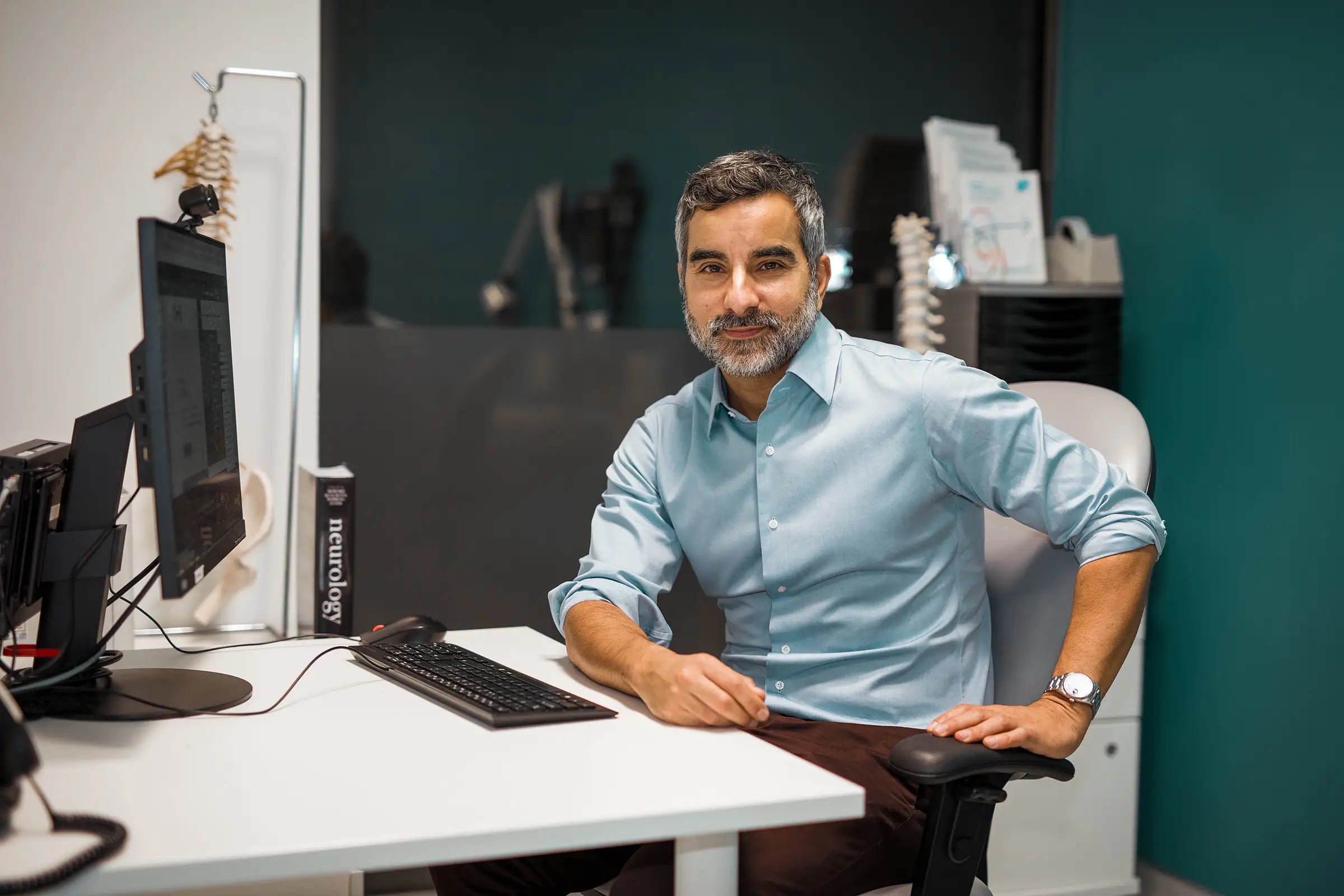 Dr Alan Fayaz - OS Clinic